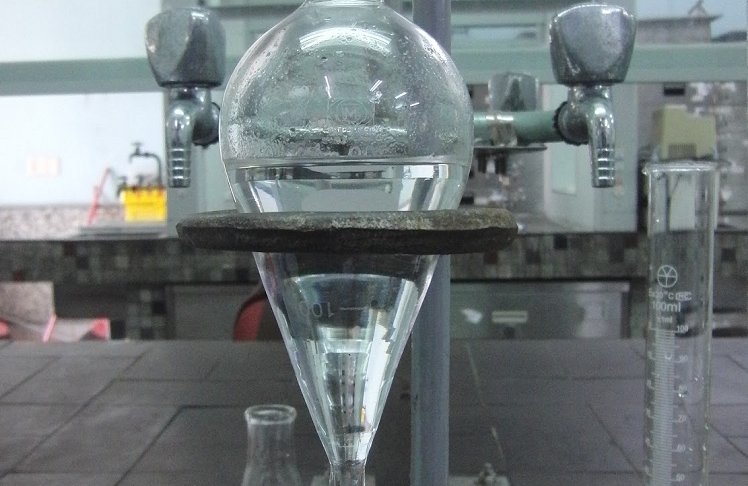 ¿Que es la Decantación? » TP - Laboratorio Químico